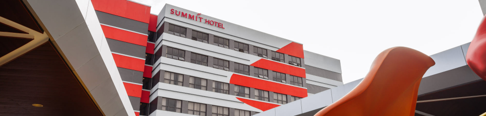 Summit Hotel and Resort
